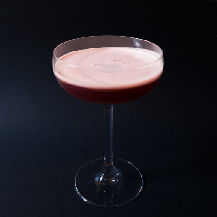 Strawberry Sour Drink - Recept på goda drinkar - Drinkoteket