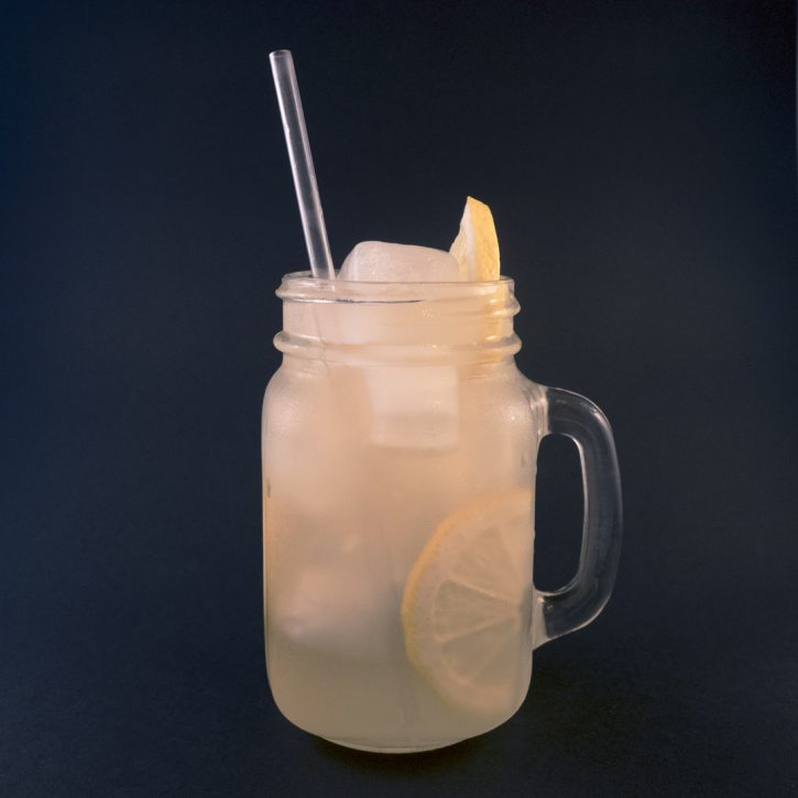 Jack & Soda Recept - Goda drinkar online - Drinkoteket