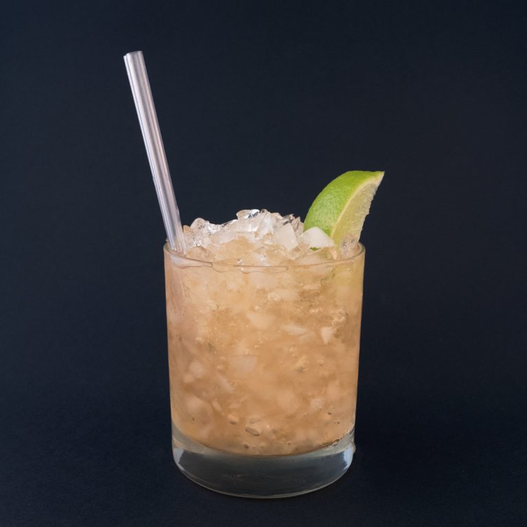 Jägerbull Drink - Recept på Jäger & Red Bull - Drinkoteket